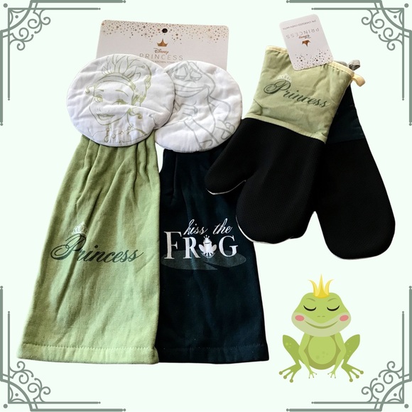 Disney | Kitchen | Disney Princess And The Frog Kitchen Towels And Oven ...